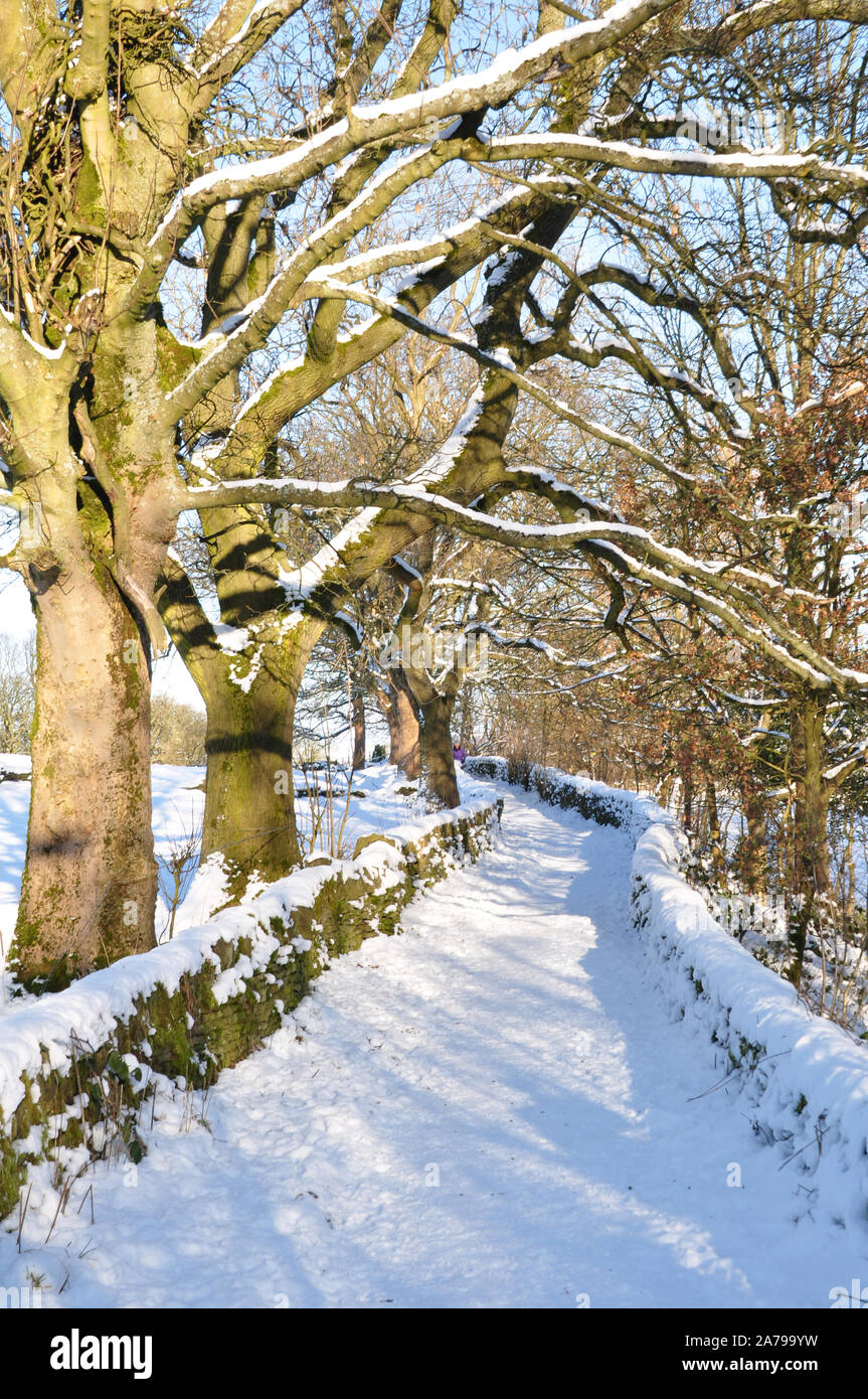 Haworth winter scene hi-res stock photography and images - Alamy