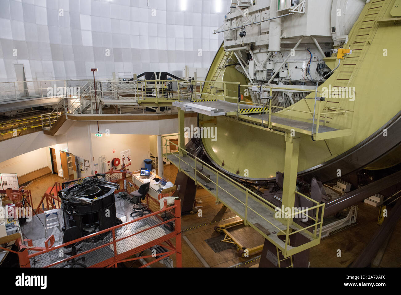 Anglo australian observatory siding spring hi-res stock photography and ...