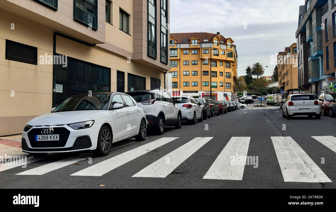 Car blocking a pedestrian hi-res stock photography and images - Alamy