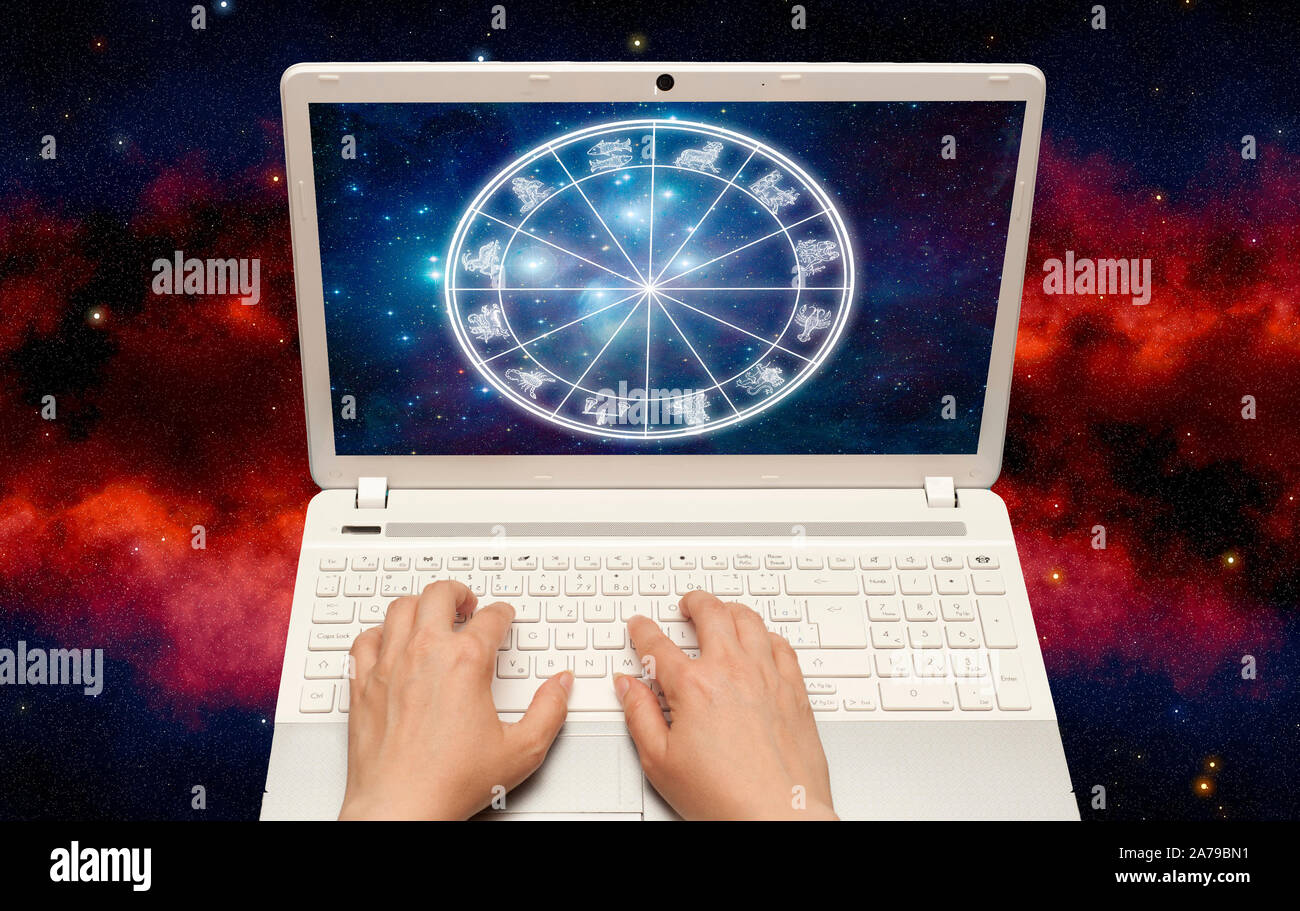 concept for astrology and horoscope online Stock Photo - Alamy