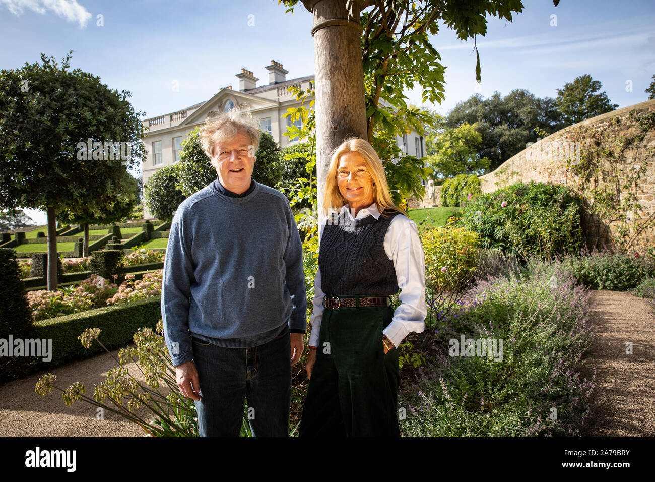 Charles pearson and his wife lila hi-res stock photography and images ...