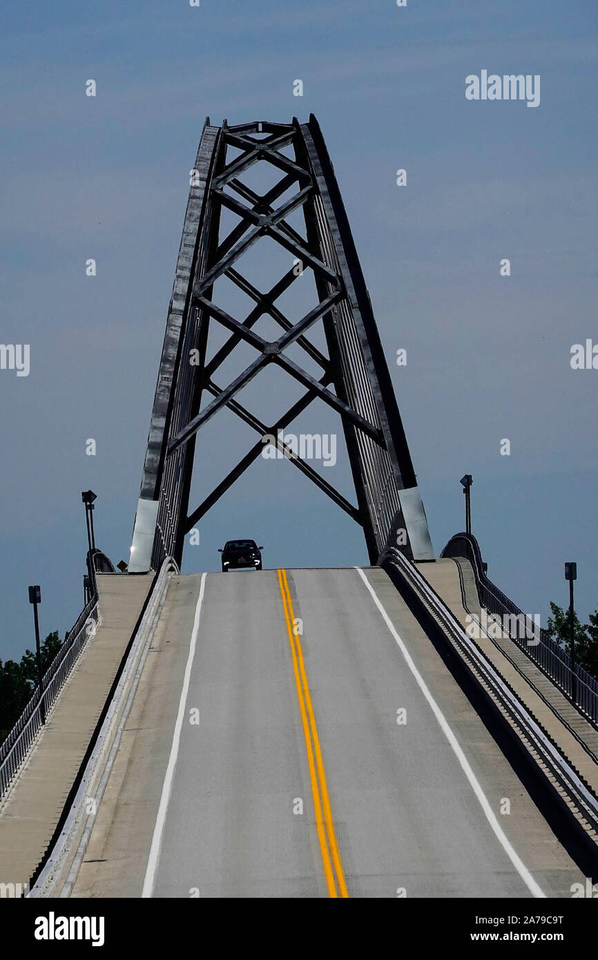 Champlain line lake hi-res stock photography and images - Alamy