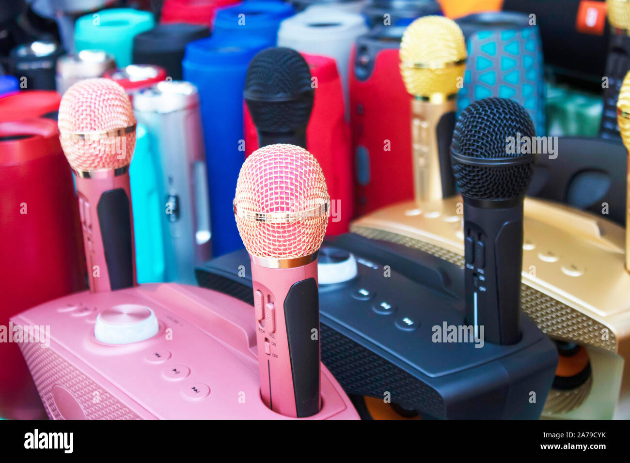 Microphone voice speaker on audio synthesiser electronic music ...