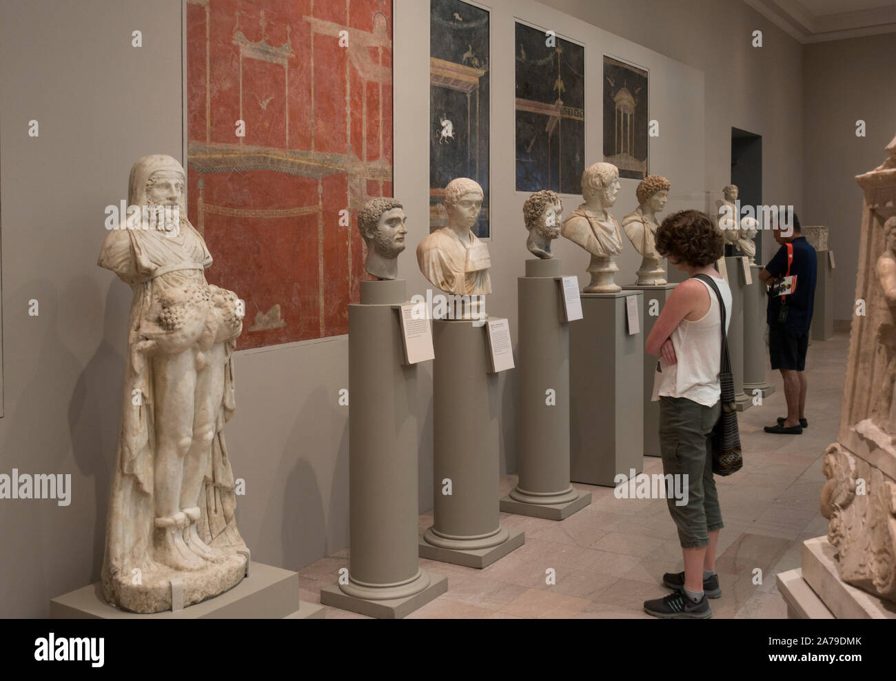 Massachusetts boston two women hi-res stock photography and images - Alamy