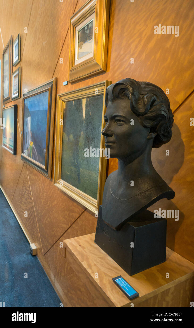 Rockwell kent artist hi-res stock photography and images - Alamy