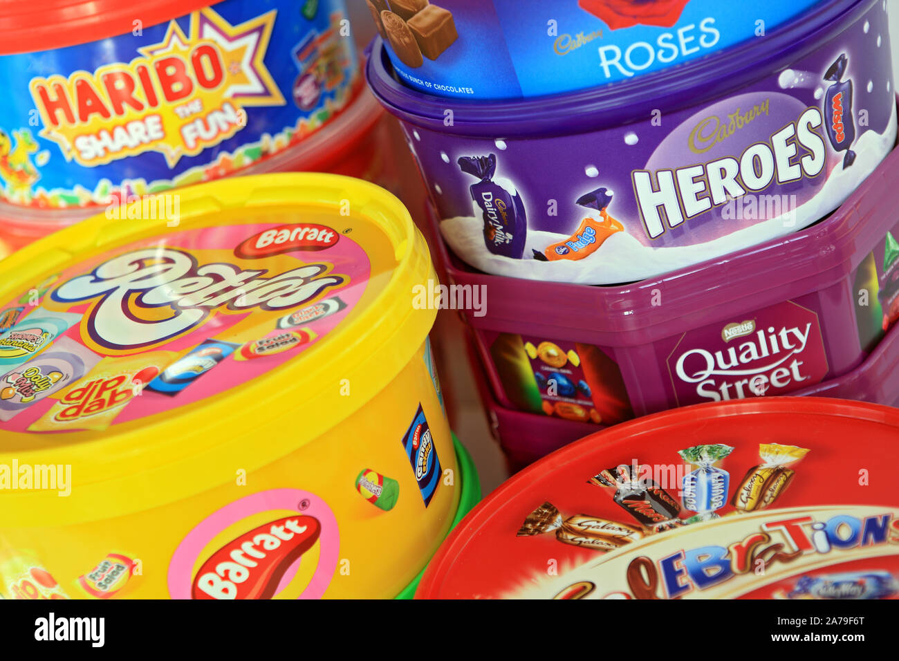 Cadbury roses chocolates hi-res stock photography and images - Alamy