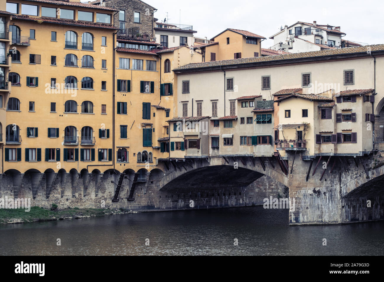 Ponte Veccio famous landmark in Firenze, Italy Stock Photo - Alamy