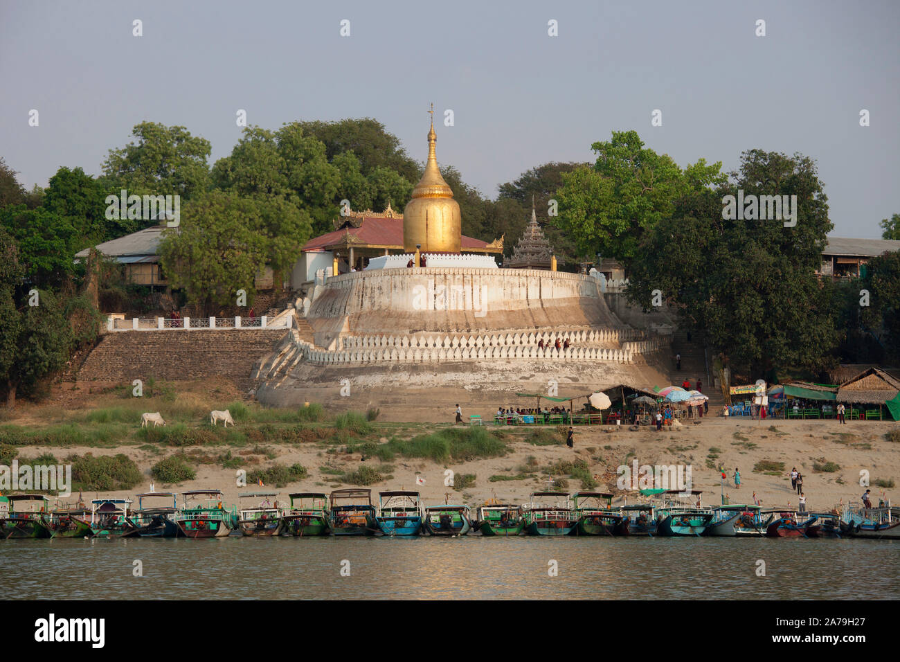 Bu Paya and Ayeyarwady river, Old Bagan village, Mandalay region ...