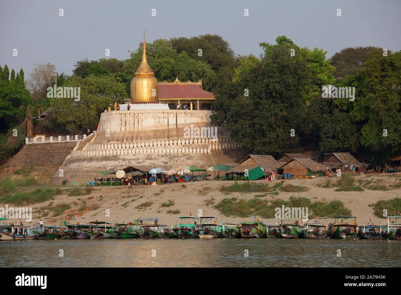 Bu Paya and Ayeyarwady river, Old Bagan village, Mandalay region ...