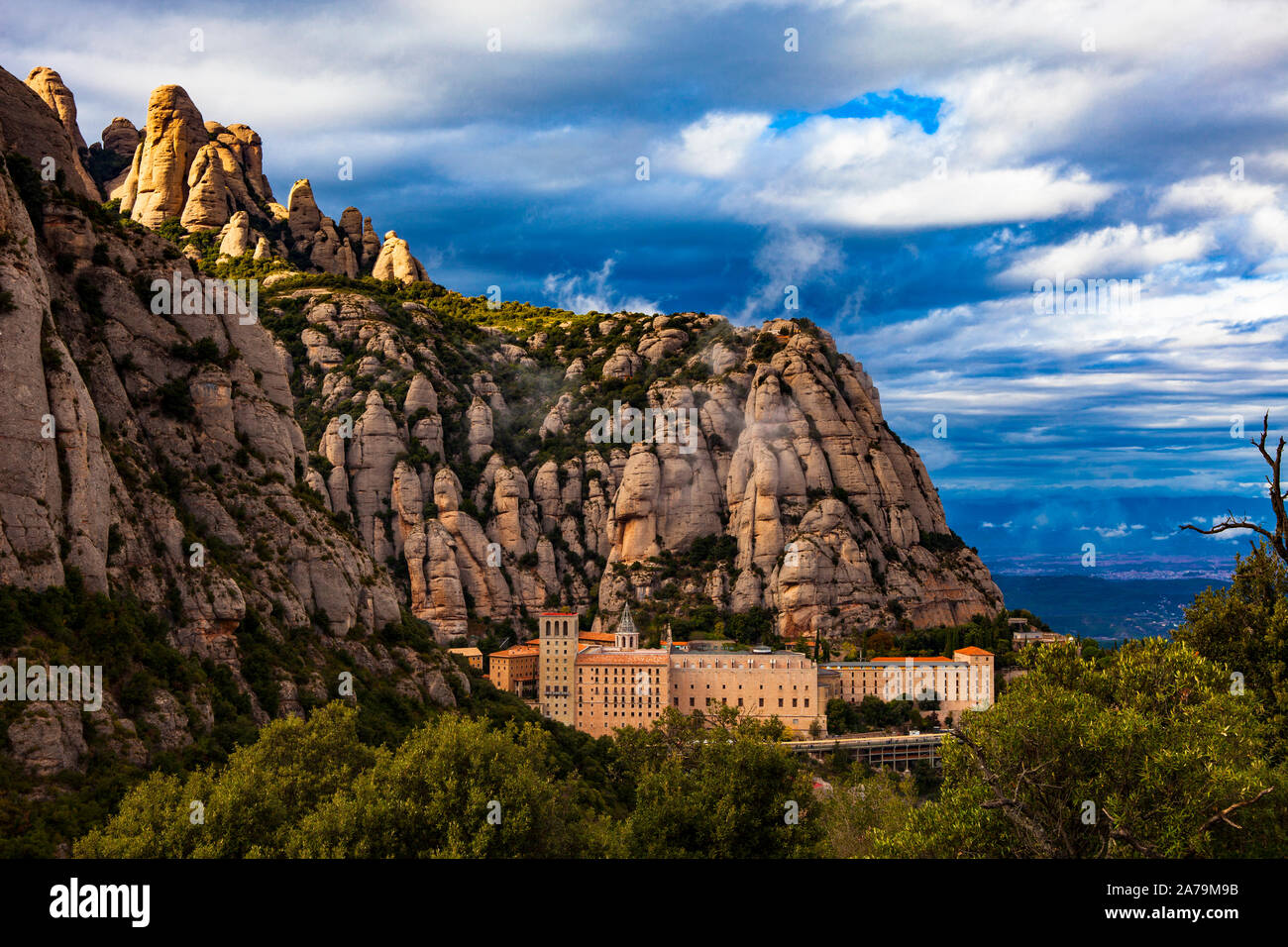 Monestir de montserrat hi-res stock photography and images - Alamy