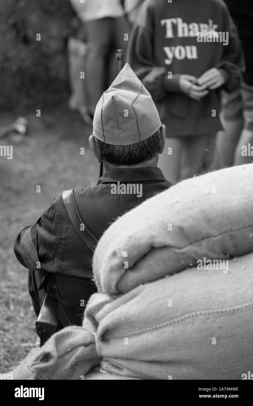 Rear view of soldier hi-res stock photography and images - Alamy