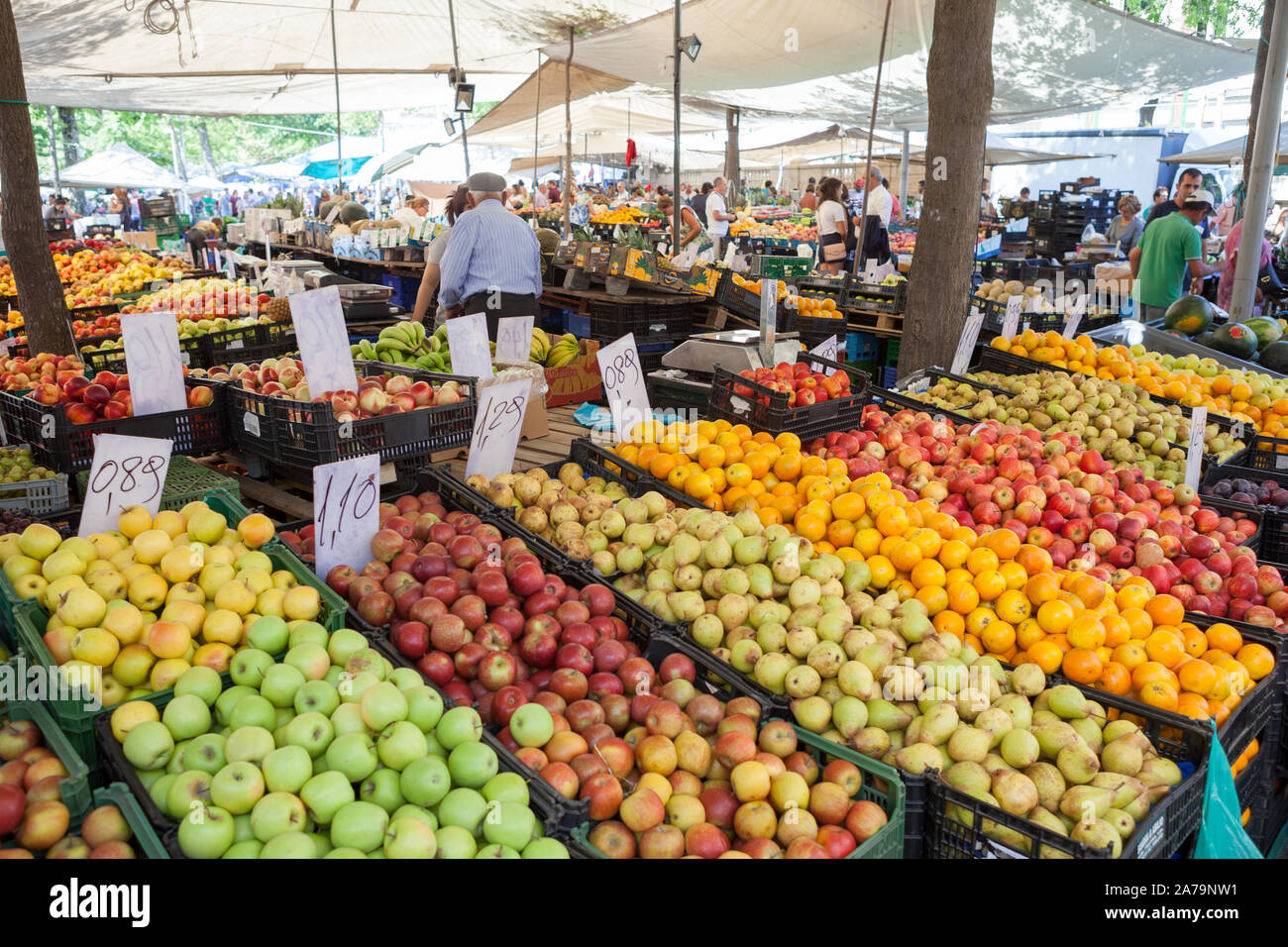 Fruit thursday hi-res stock photography and images - Alamy