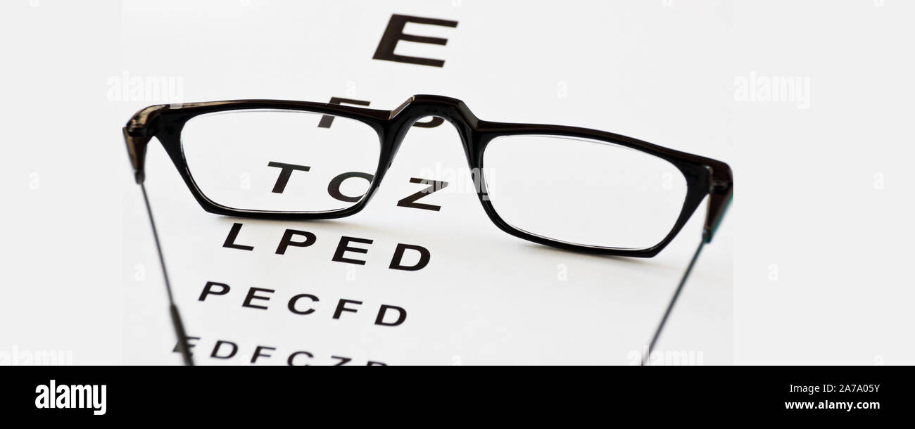Eyesight letters optometry hi-res stock photography and images - Alamy