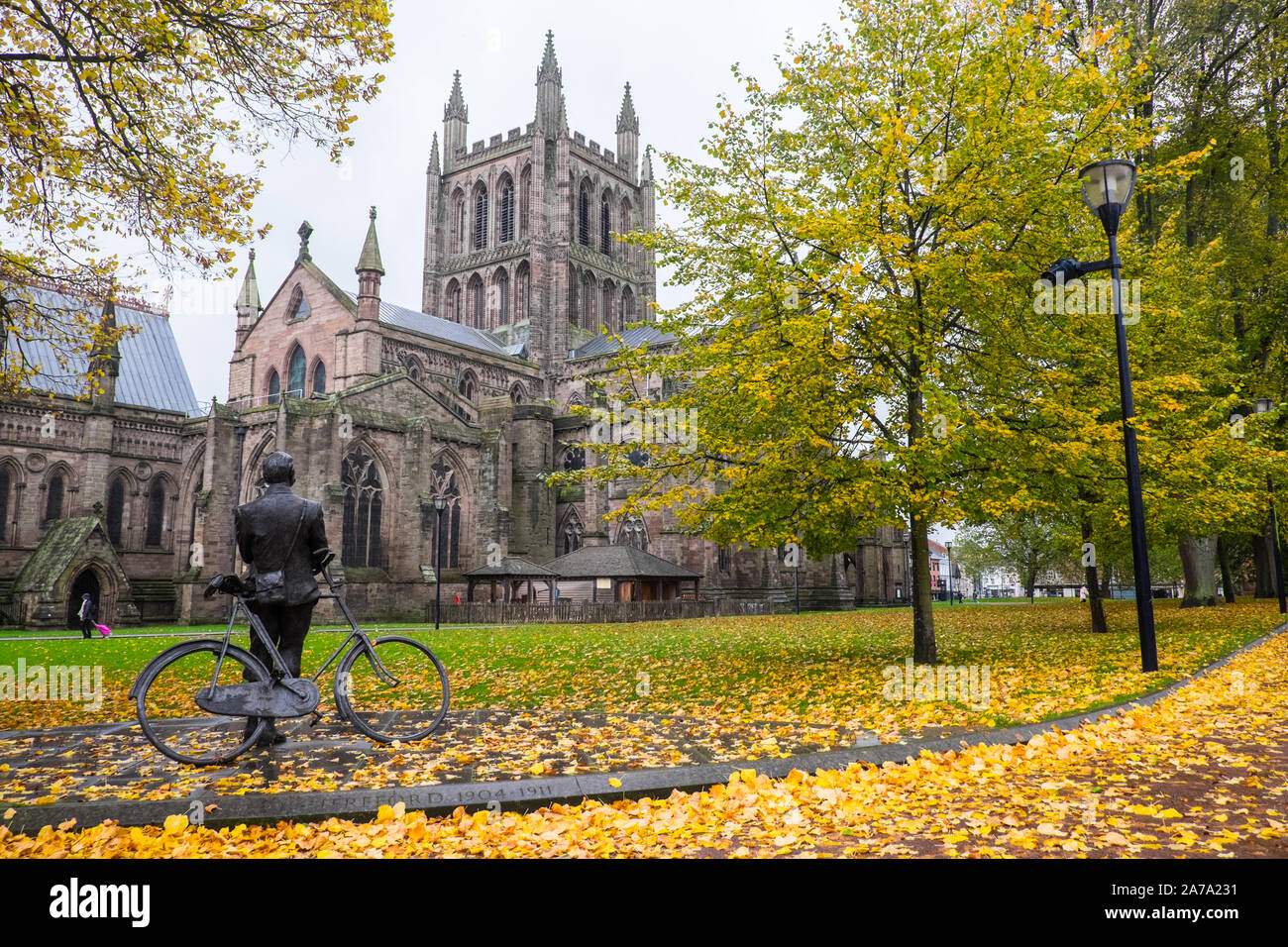 Elgar And Bicycle High Resolution Stock Photography and Images - Alamy