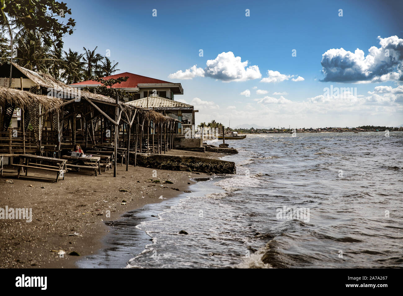Manila bay beach hi-res stock photography and images - Alamy