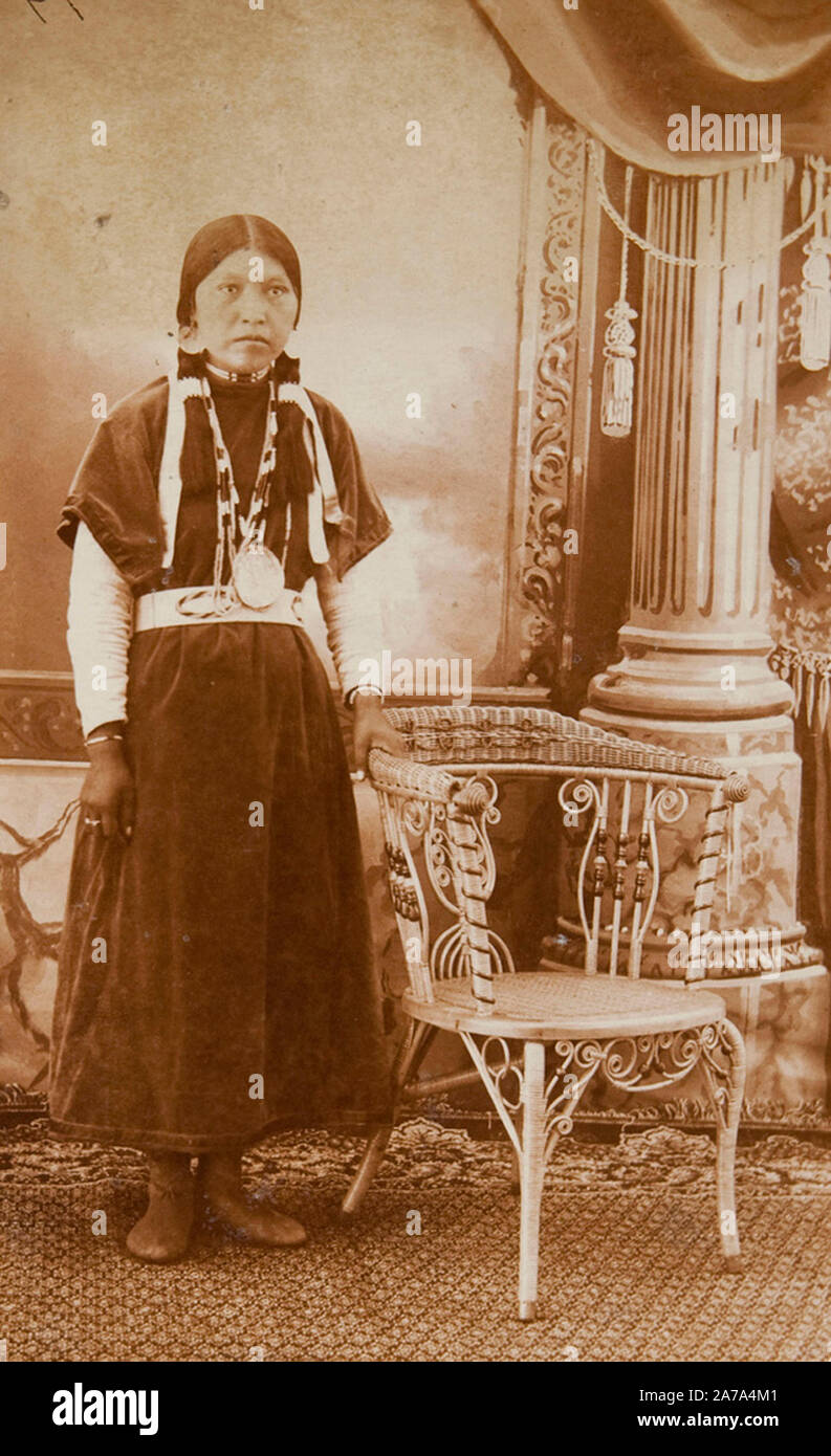 Vintage native American red skinned indian portrait from the old ...