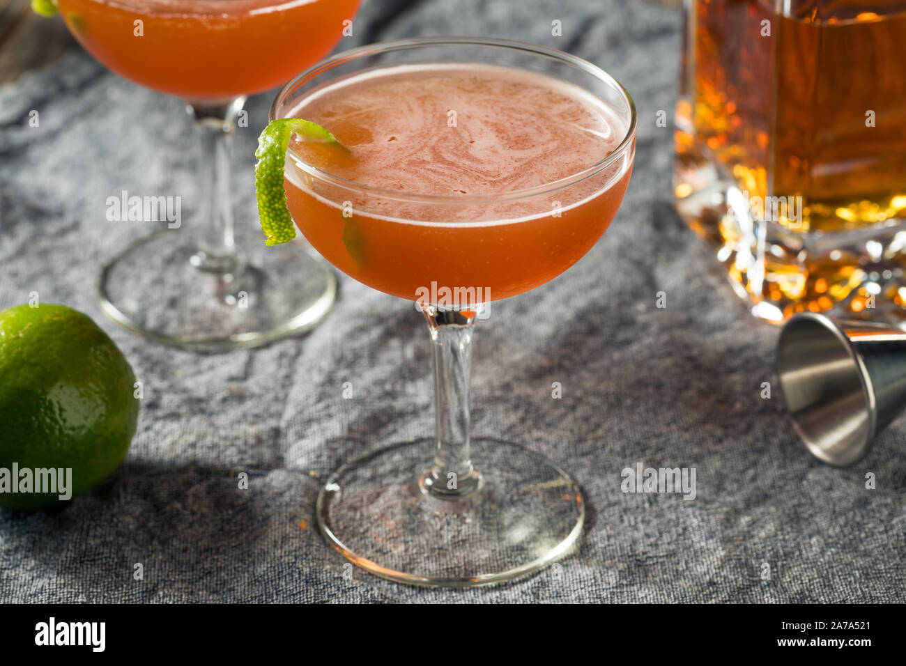 Japanese whisky restaurant hi-res stock photography and images - Alamy