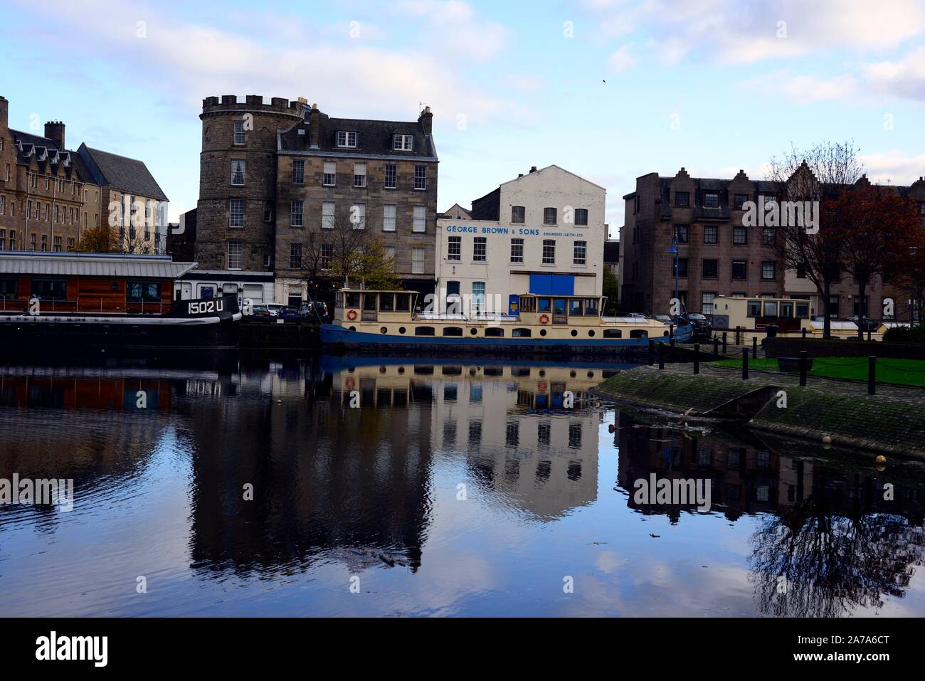 Victoria quay edinburgh hi-res stock photography and images - Alamy
