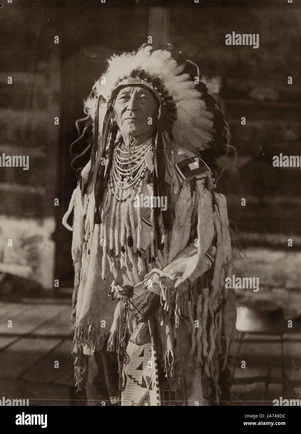 Vintage native American red skinned indian portrait from the old ...
