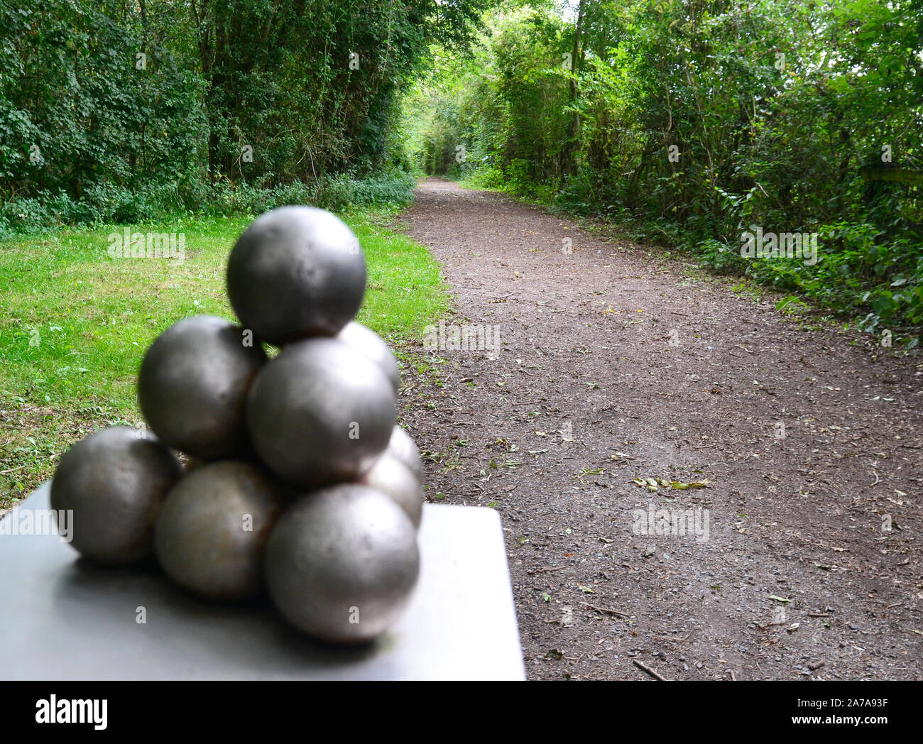 Cannon balls hi-res stock photography and images - Alamy