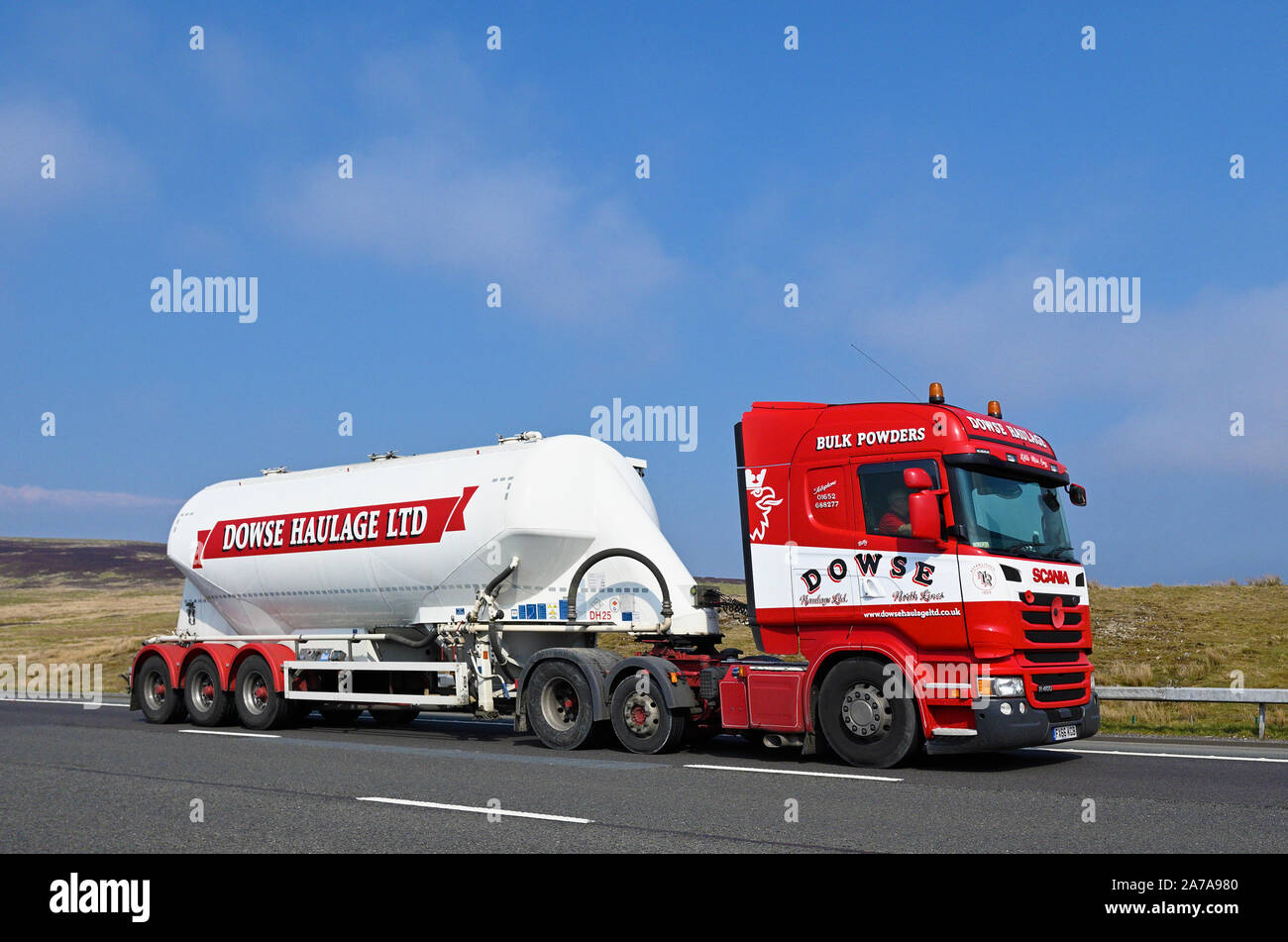 Powder tanker hi-res stock photography and images - Alamy
