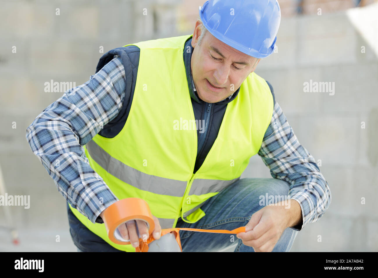 Replace drain hi-res stock photography and images - Alamy