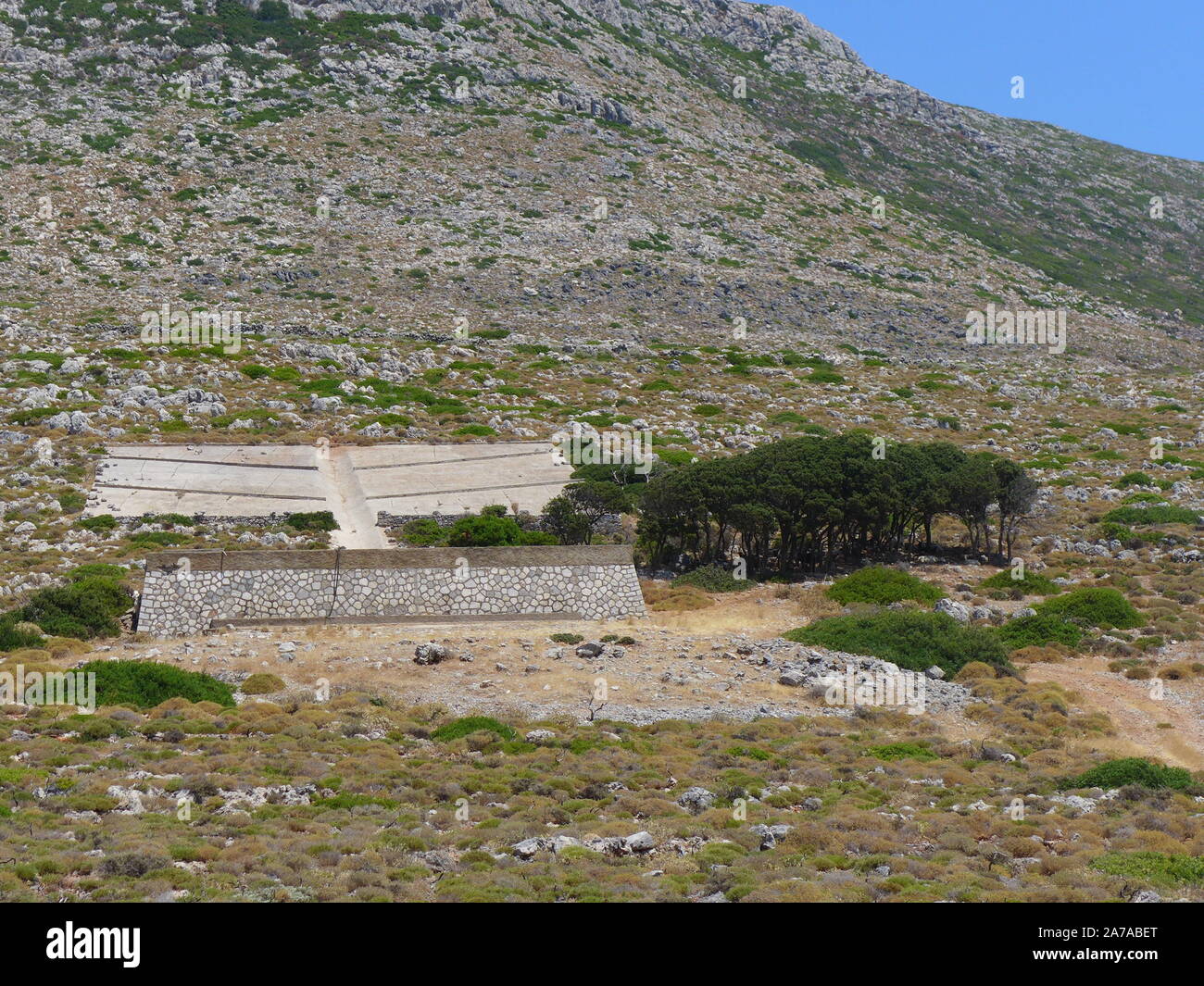 Kithira arch hi-res stock photography and images - Alamy