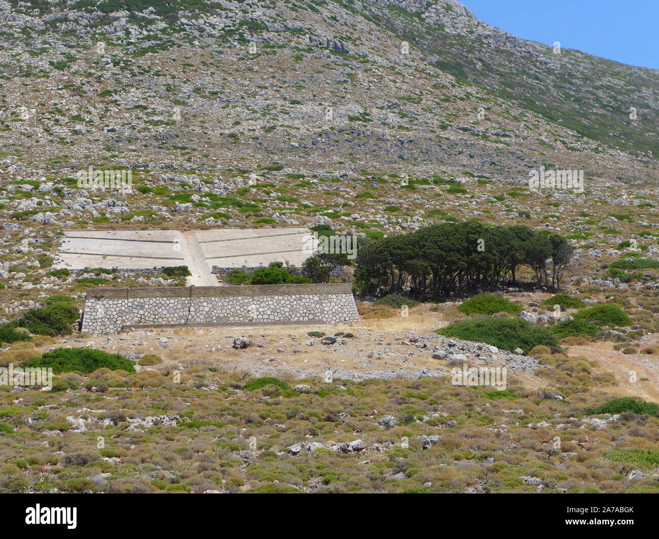 Kithira arch hi-res stock photography and images - Alamy
