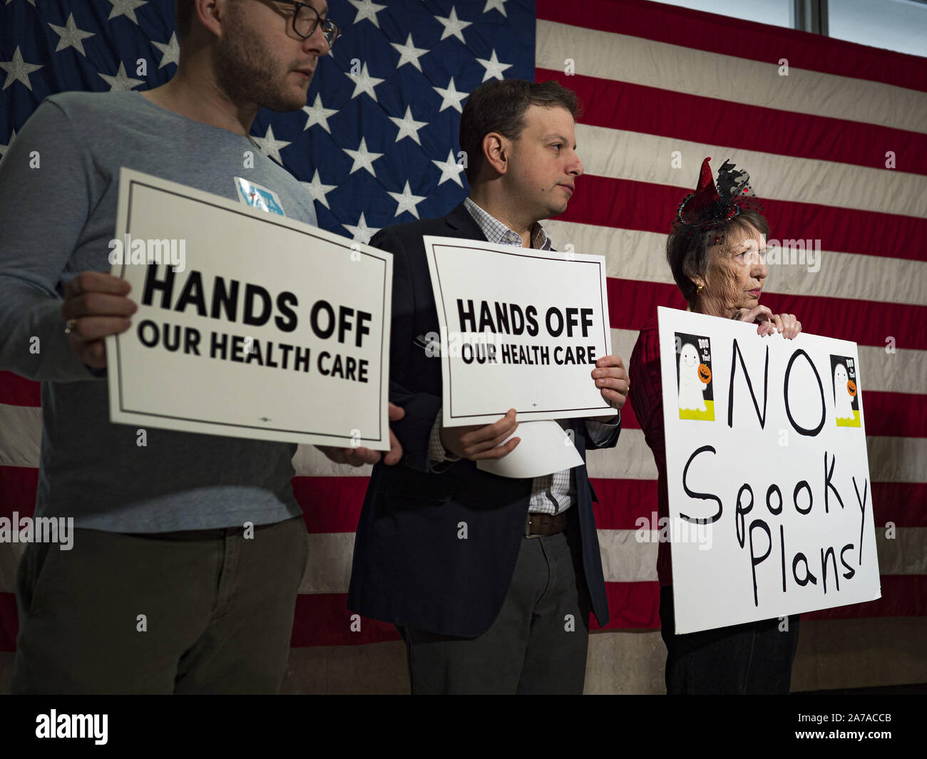 Affordable care act protest 2019 hi-res stock photography and images ...