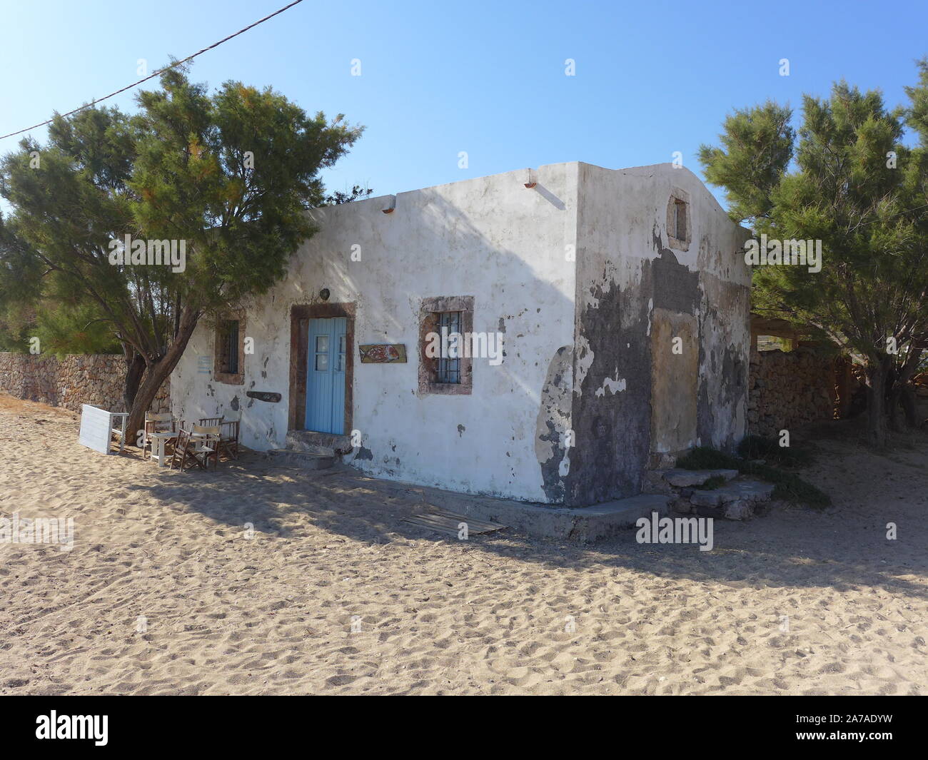 Kithira arch hi-res stock photography and images - Alamy