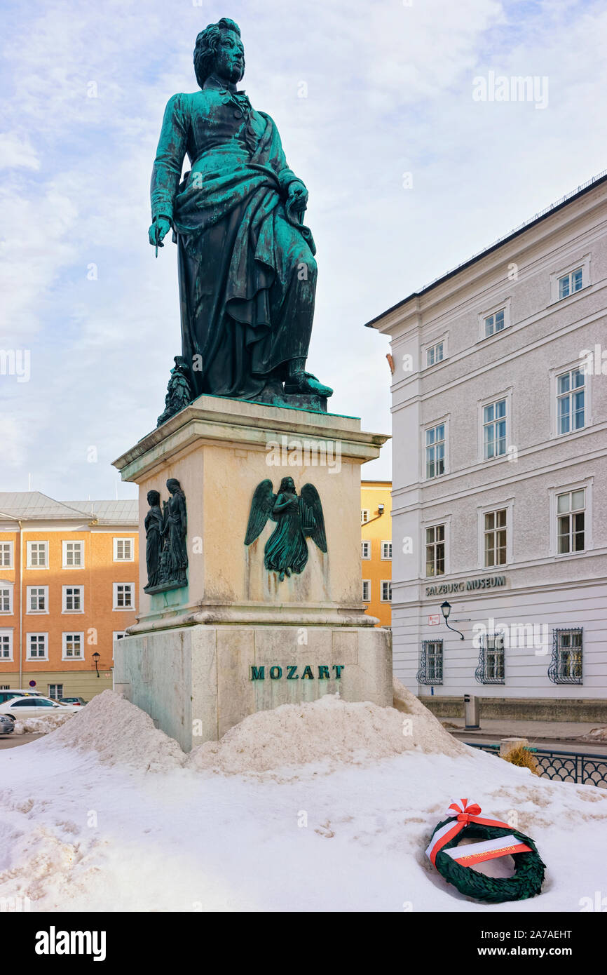 Mozart monument on mozartplatz hi-res stock photography and images - Alamy