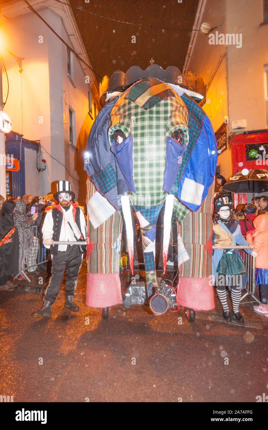 Parade makes its way through streets hi-res stock photography and ...