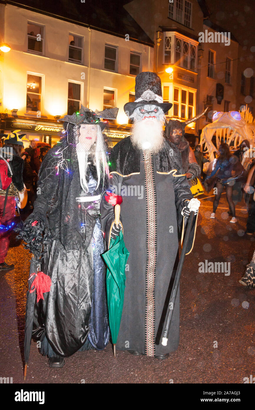 Parade makes its way through streets hi-res stock photography and ...