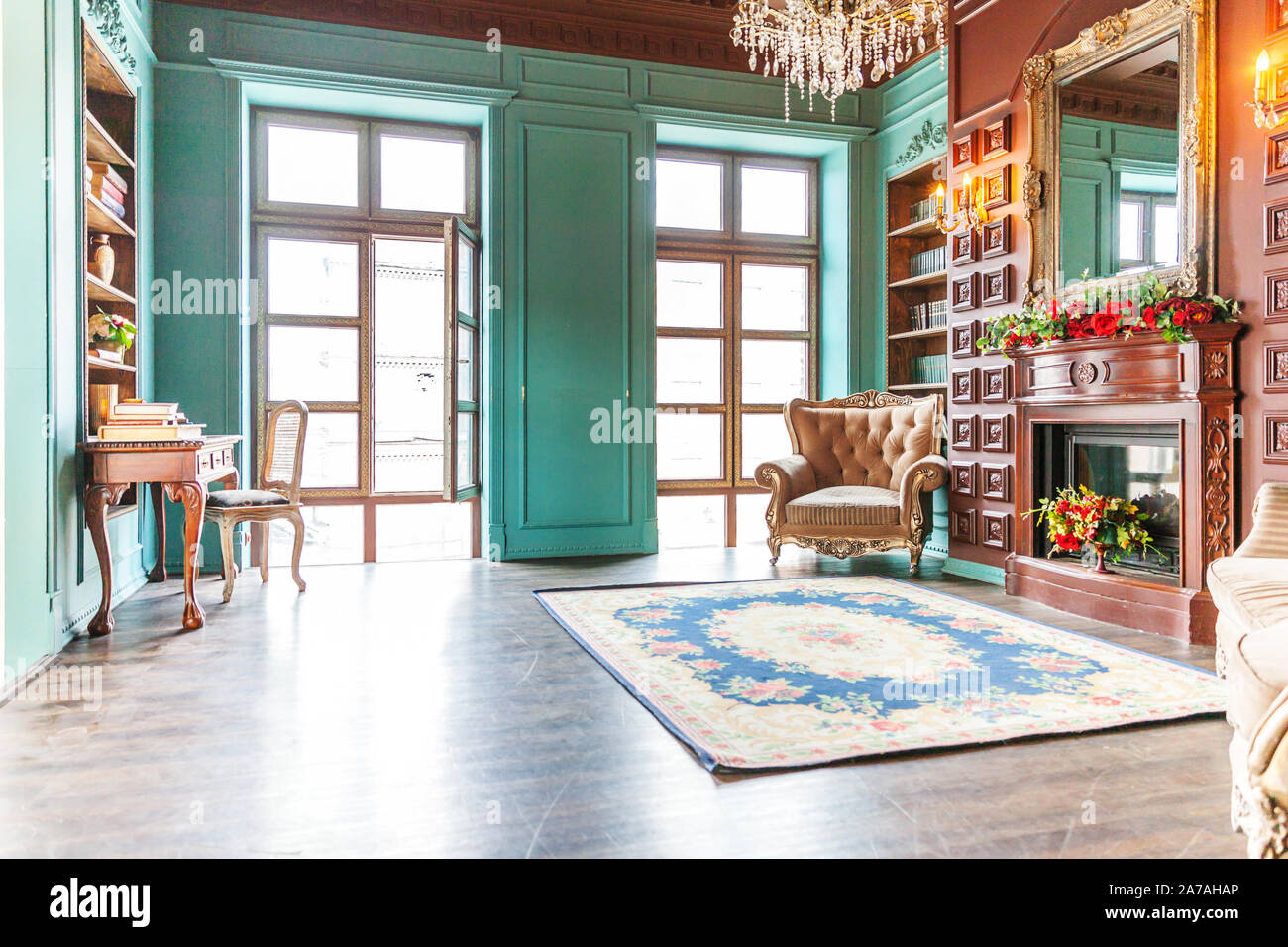 Luxury classic interior of home library. Sitting room with bookshelf ...