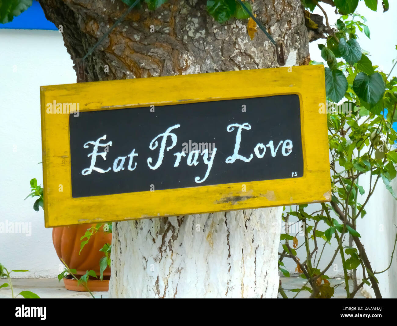 Eat pray love hi-res stock photography and images - Alamy