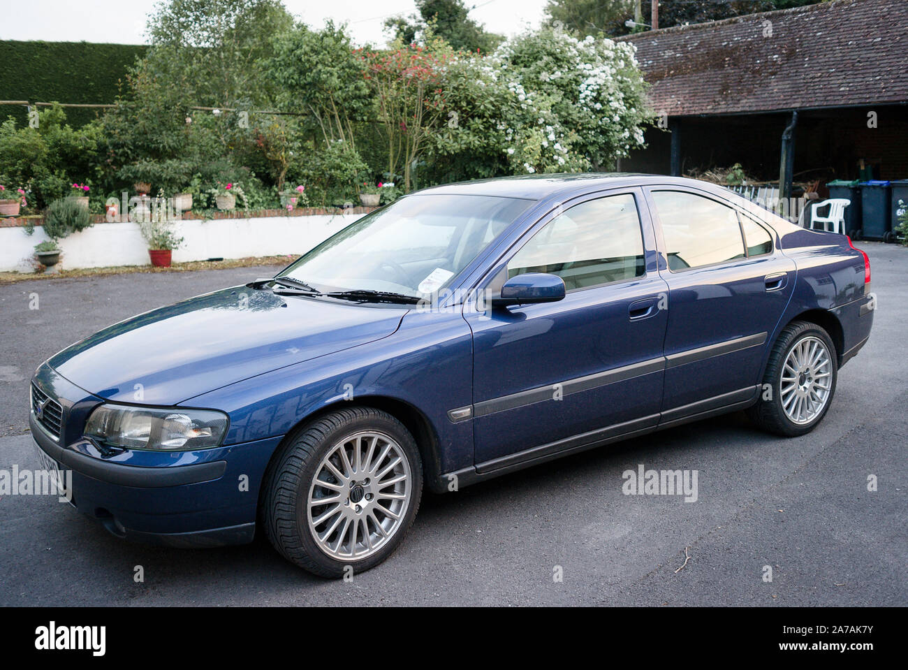 Five seater saloon hi-res stock photography and images - Alamy