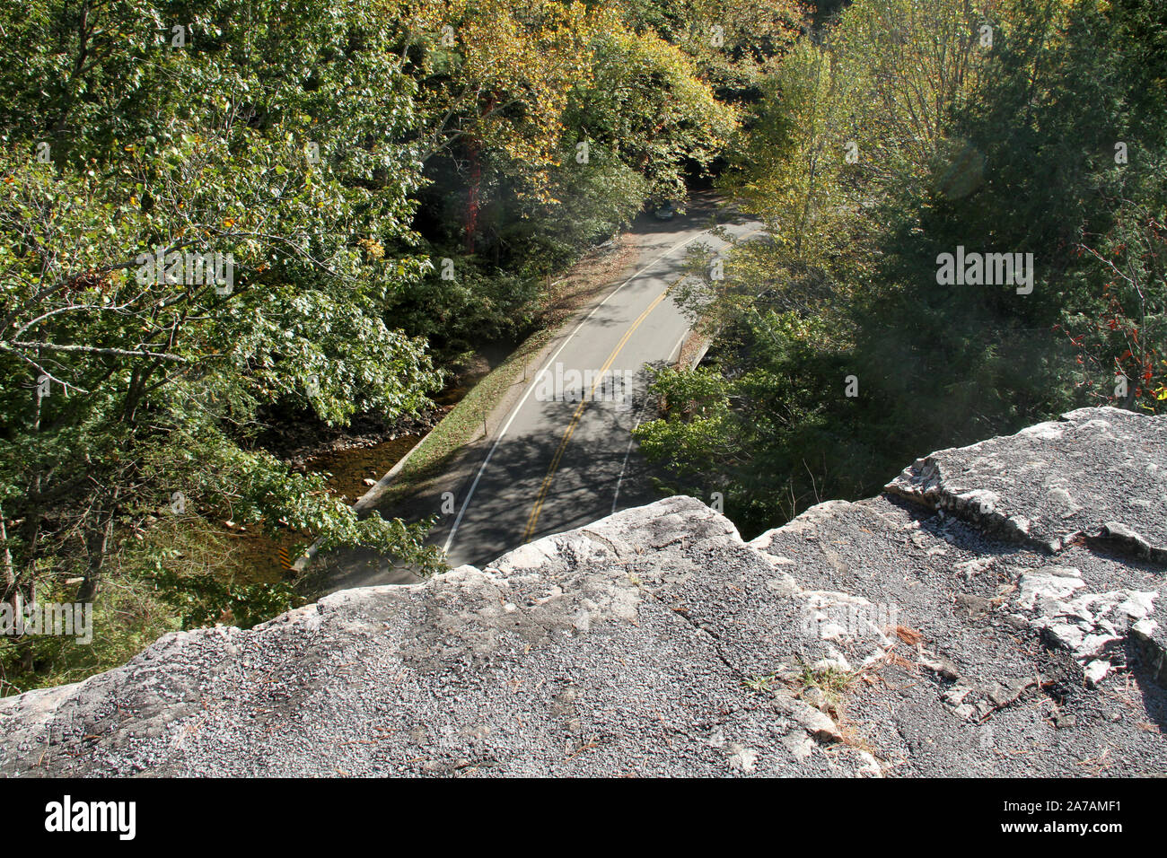 Route TN133 passing through the Backbone Rock, a landmark within the ...