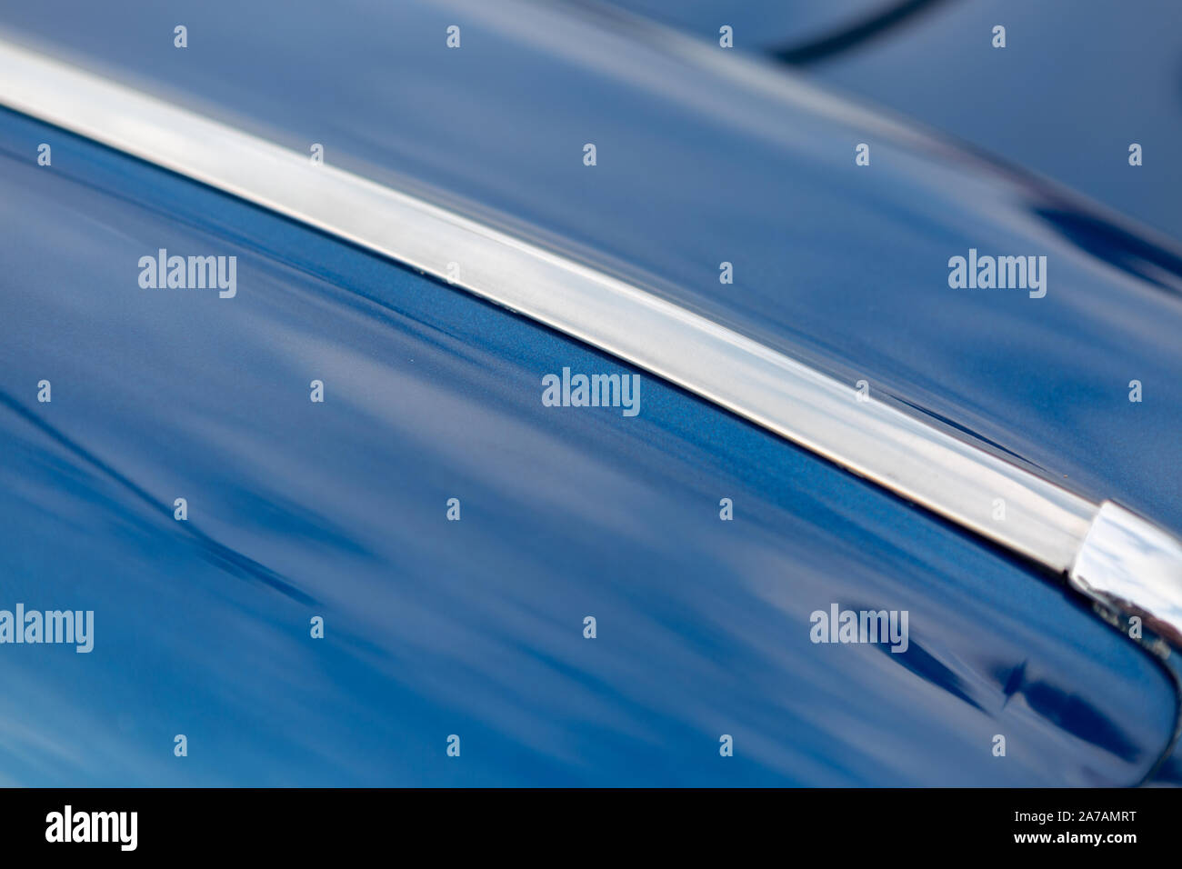 Car chrome strip hi-res stock photography and images - Alamy