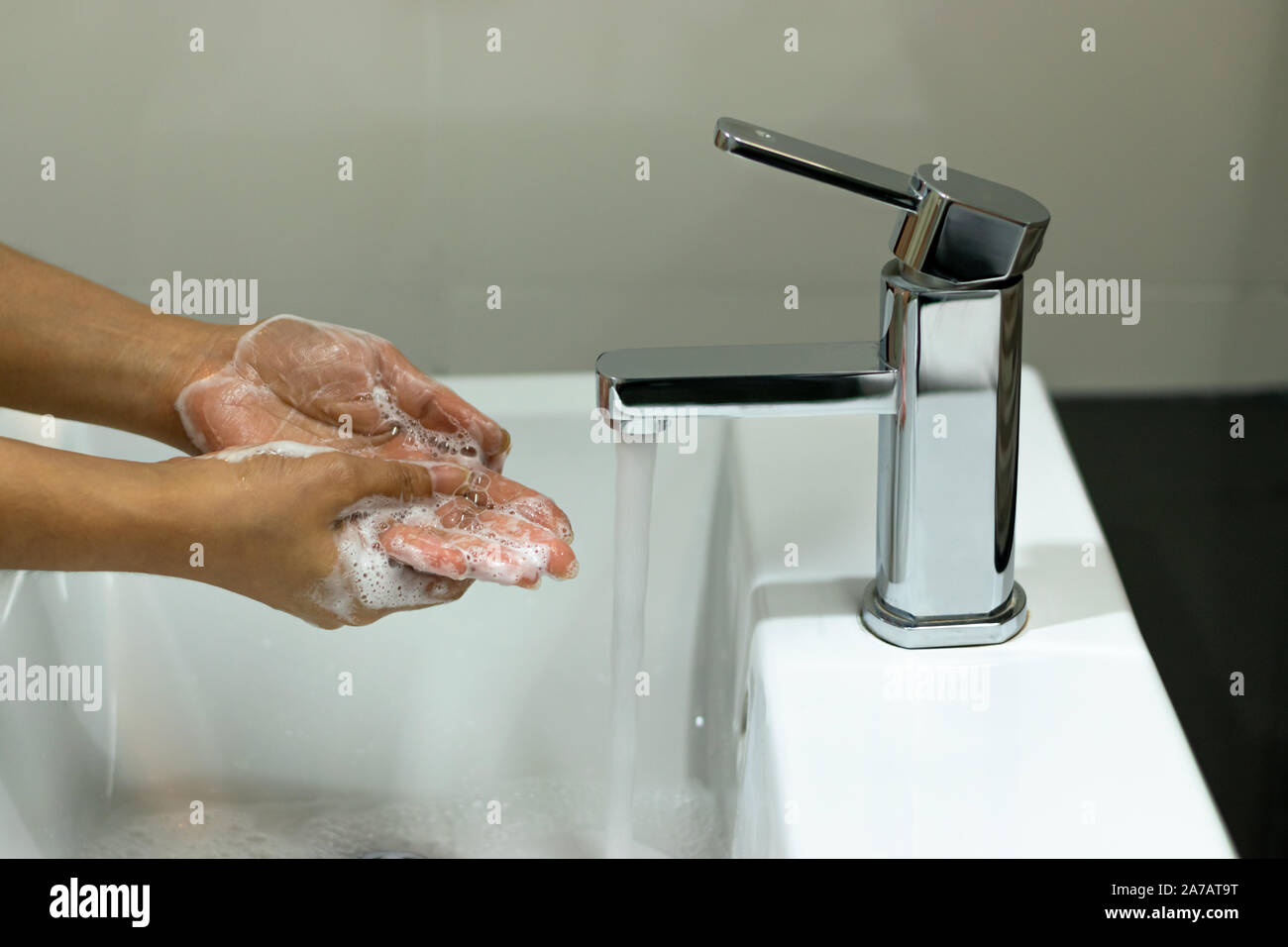 Turn Off Water Washing Hands
