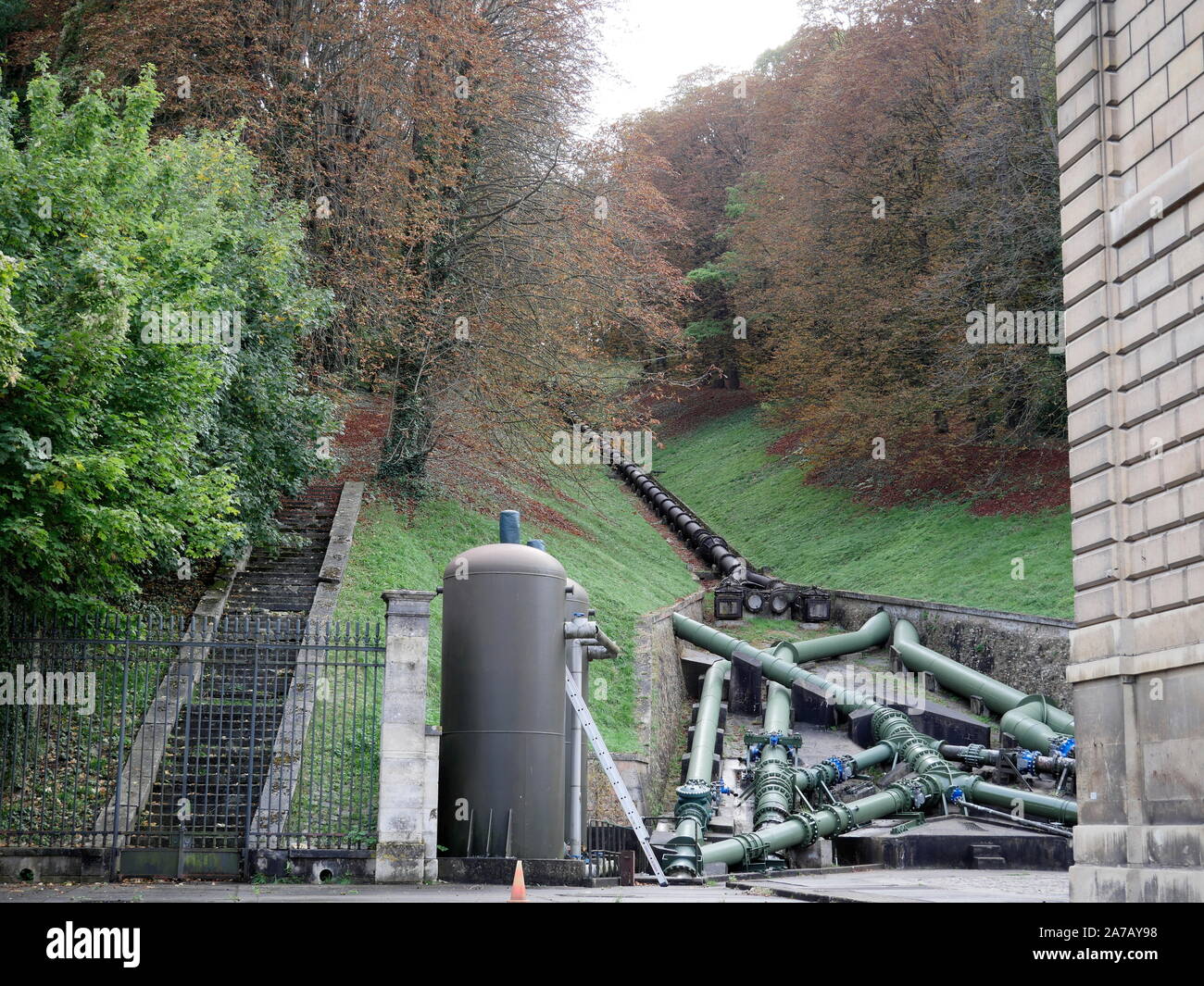 D113 route to the city hi-res stock photography and images - Alamy