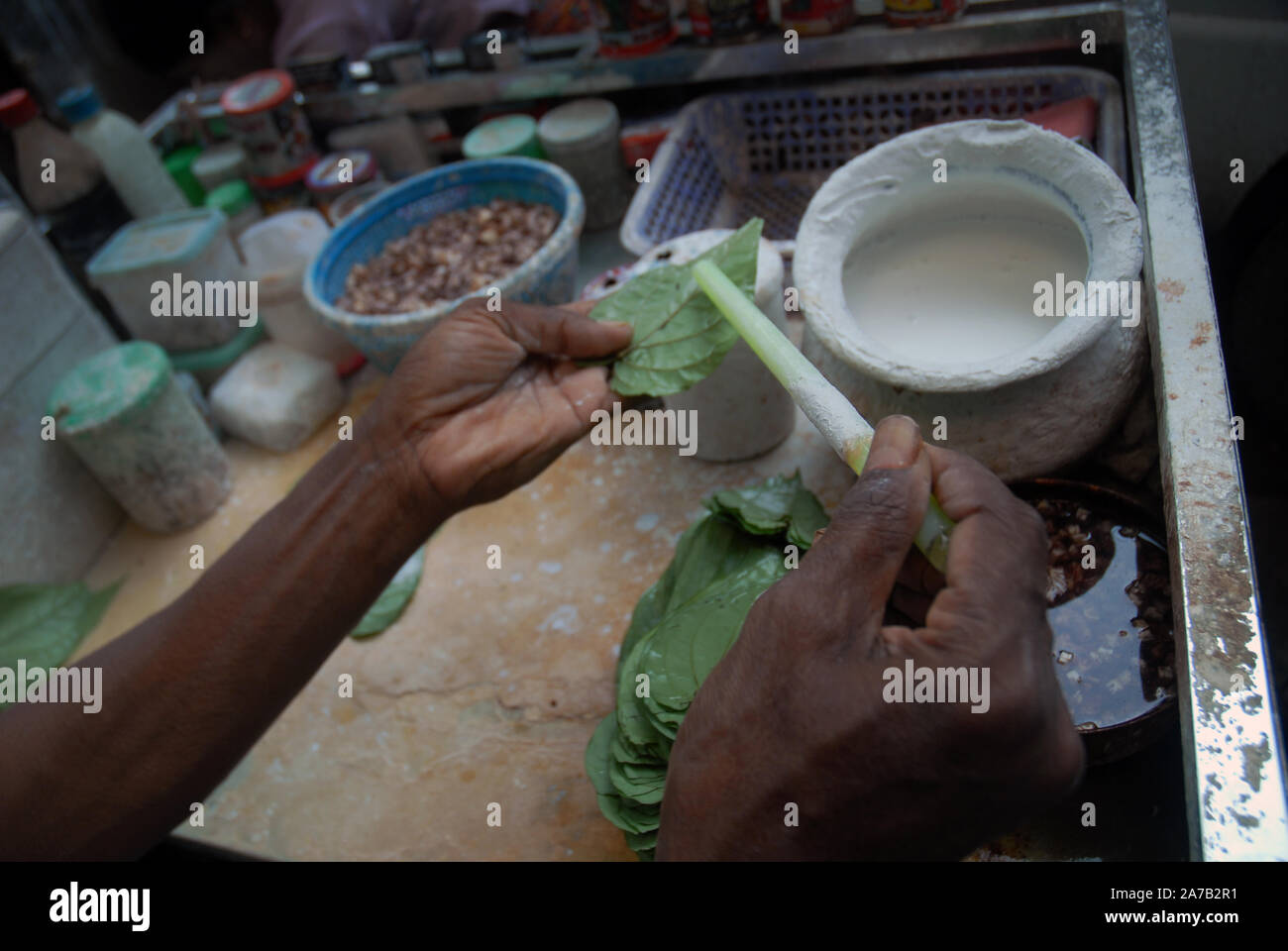Betel nut chewing burmese man hi-res stock photography and images - Alamy