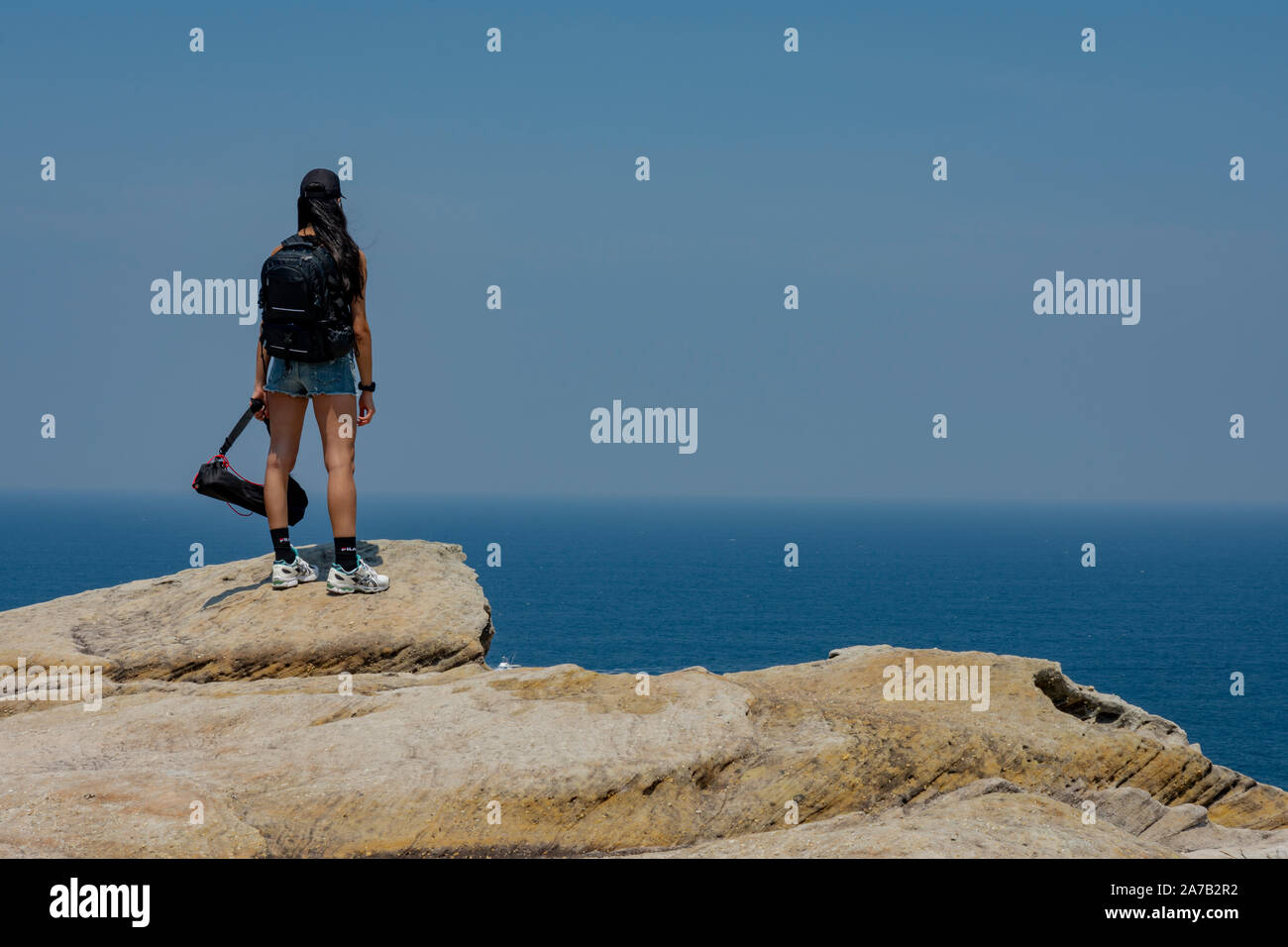 Girls on holiday hi-res stock photography and images - Alamy