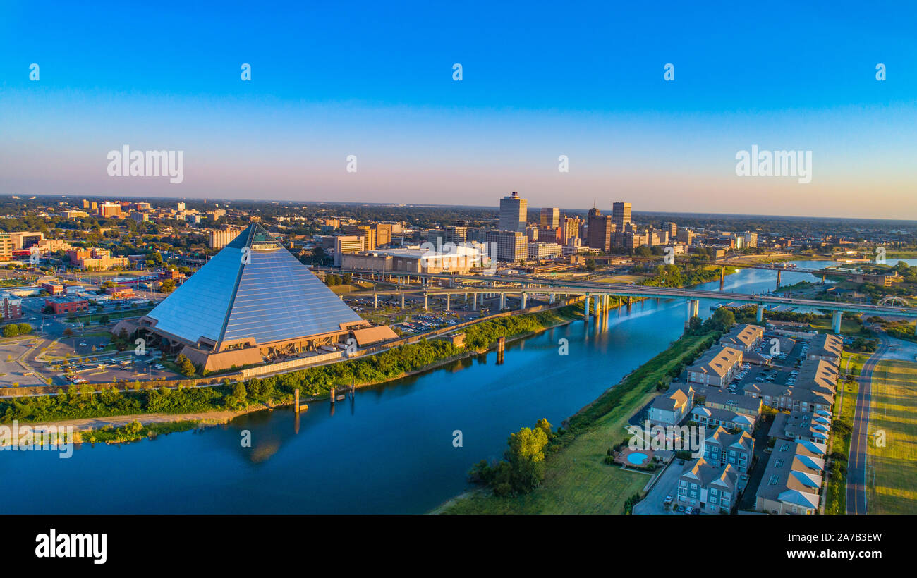 Memphis, Tennessee, USA Downtown Skyline Aerial Stock Photo - Alamy