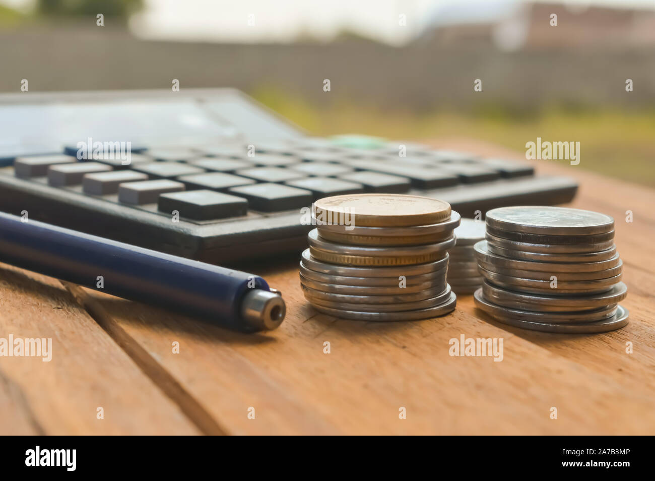 Calculate profit hi-res stock photography and images - Alamy