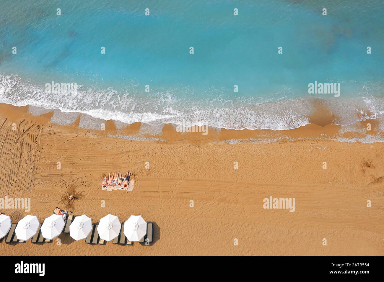 Azure sea beach with people top view. Aerial view azure beach Stock ...