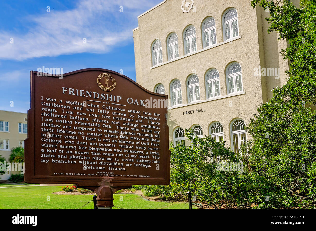 A sign tells the legend of the 500-year-old Friendship Oak, Oct. 22 ...