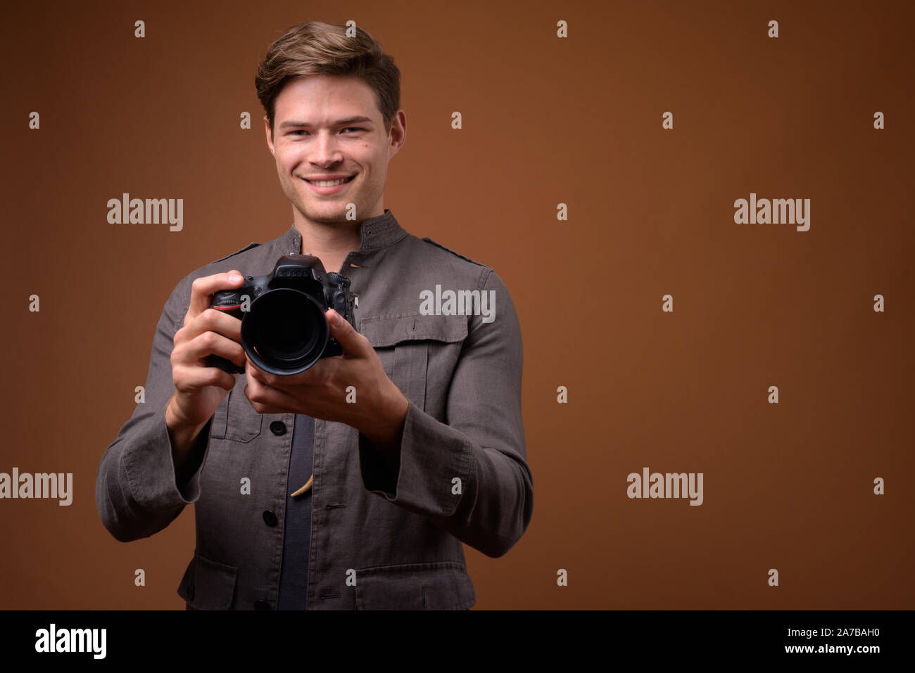 Fashion photographer model camera hi-res stock photography and images ...