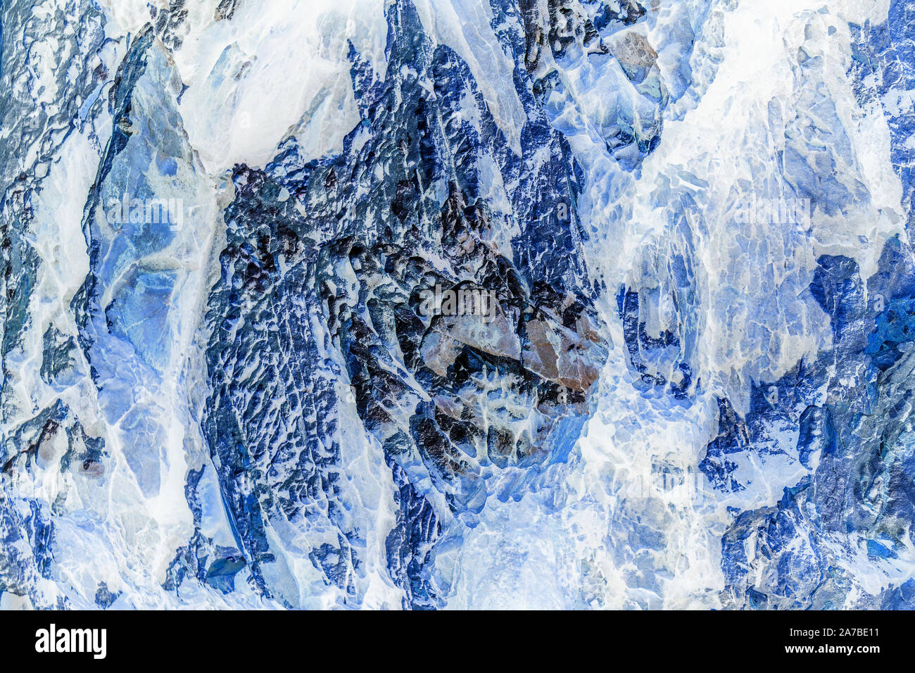 Cracked ice texture hi-res stock photography and images - Alamy