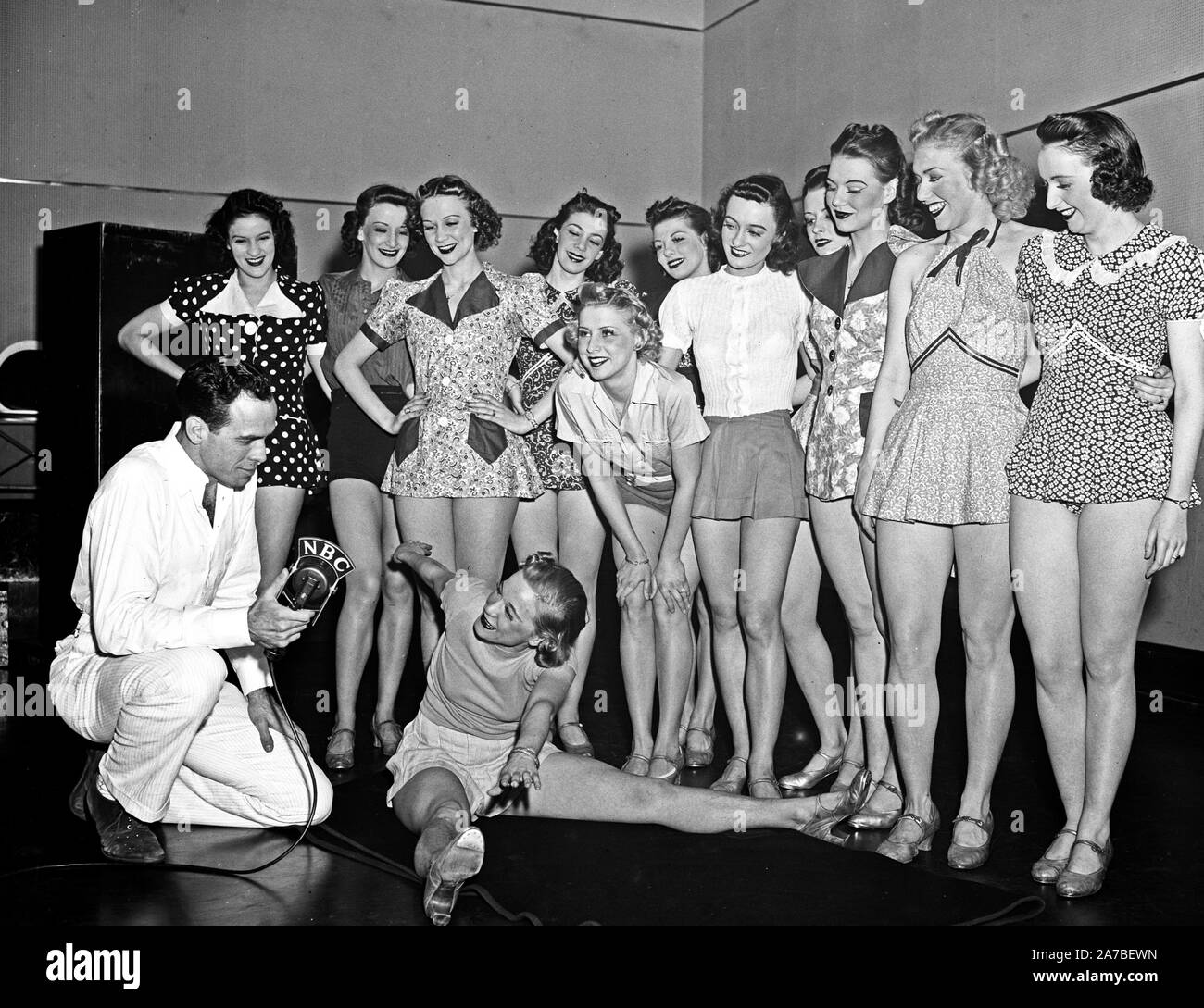 NBC Girls Dancing Class ca. 1938 or 1939 Stock Photo - Alamy