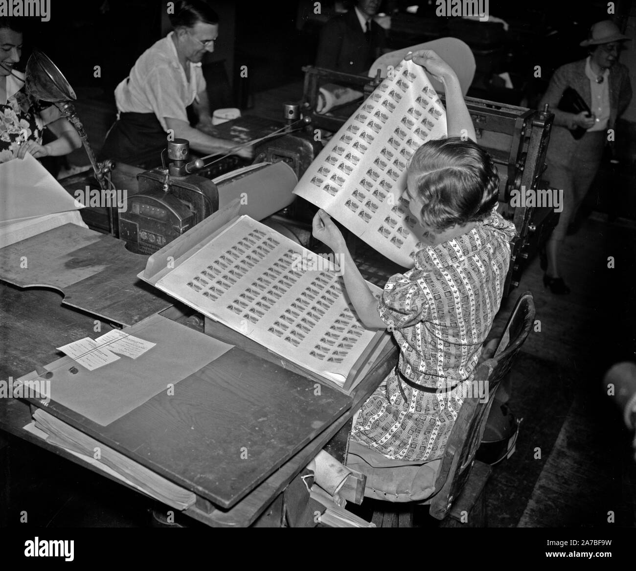 Early 1900s bureau of engraving and printing hi-res stock photography ...